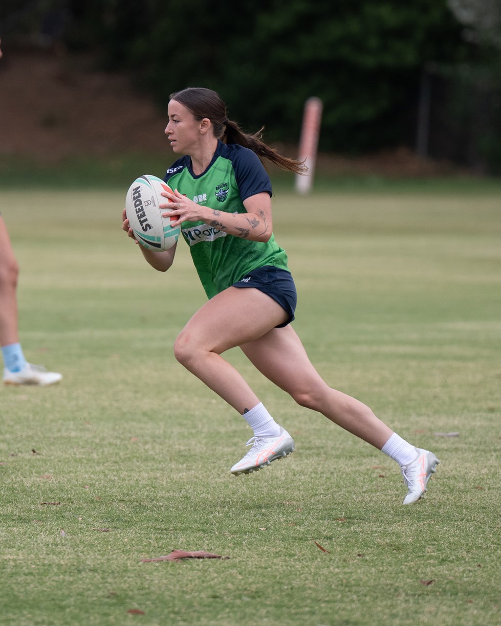 Gallery: Female pathways training session | Raiders