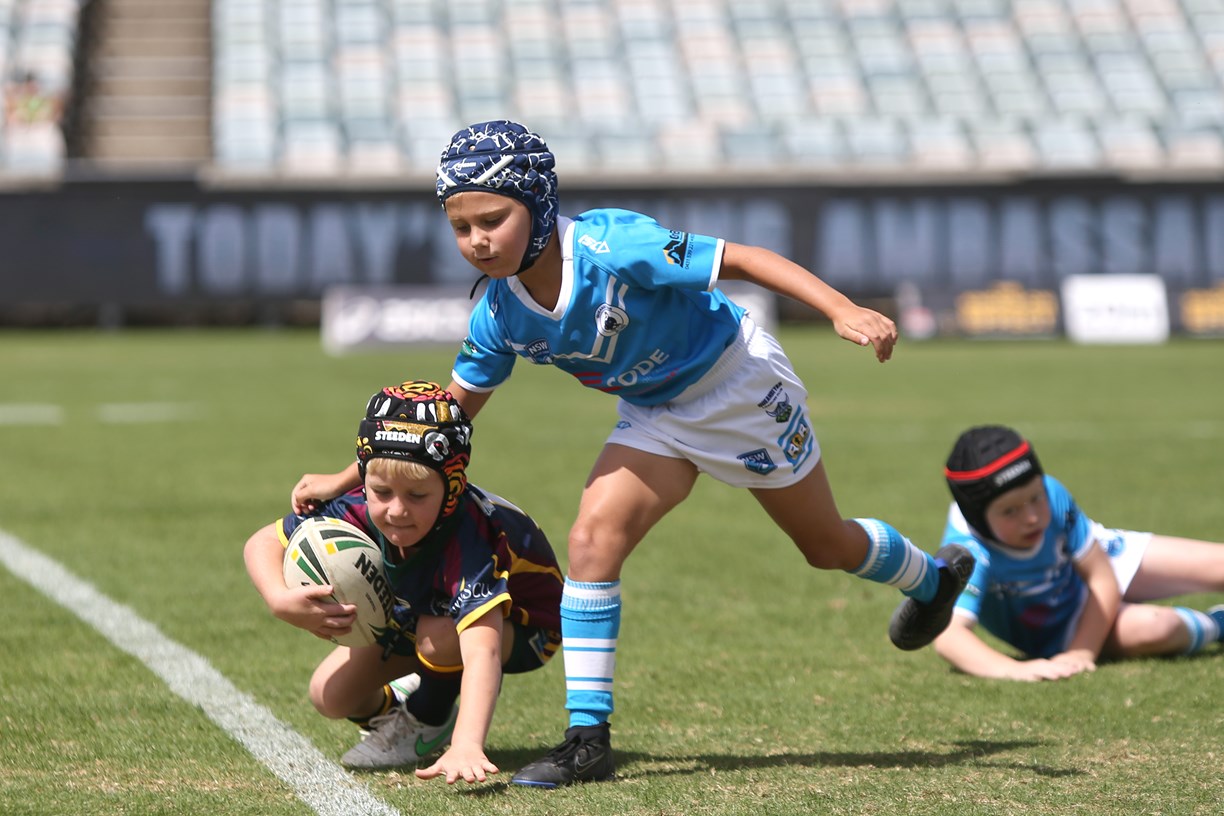 Around the Ground Gallery: Round 2 | Raiders