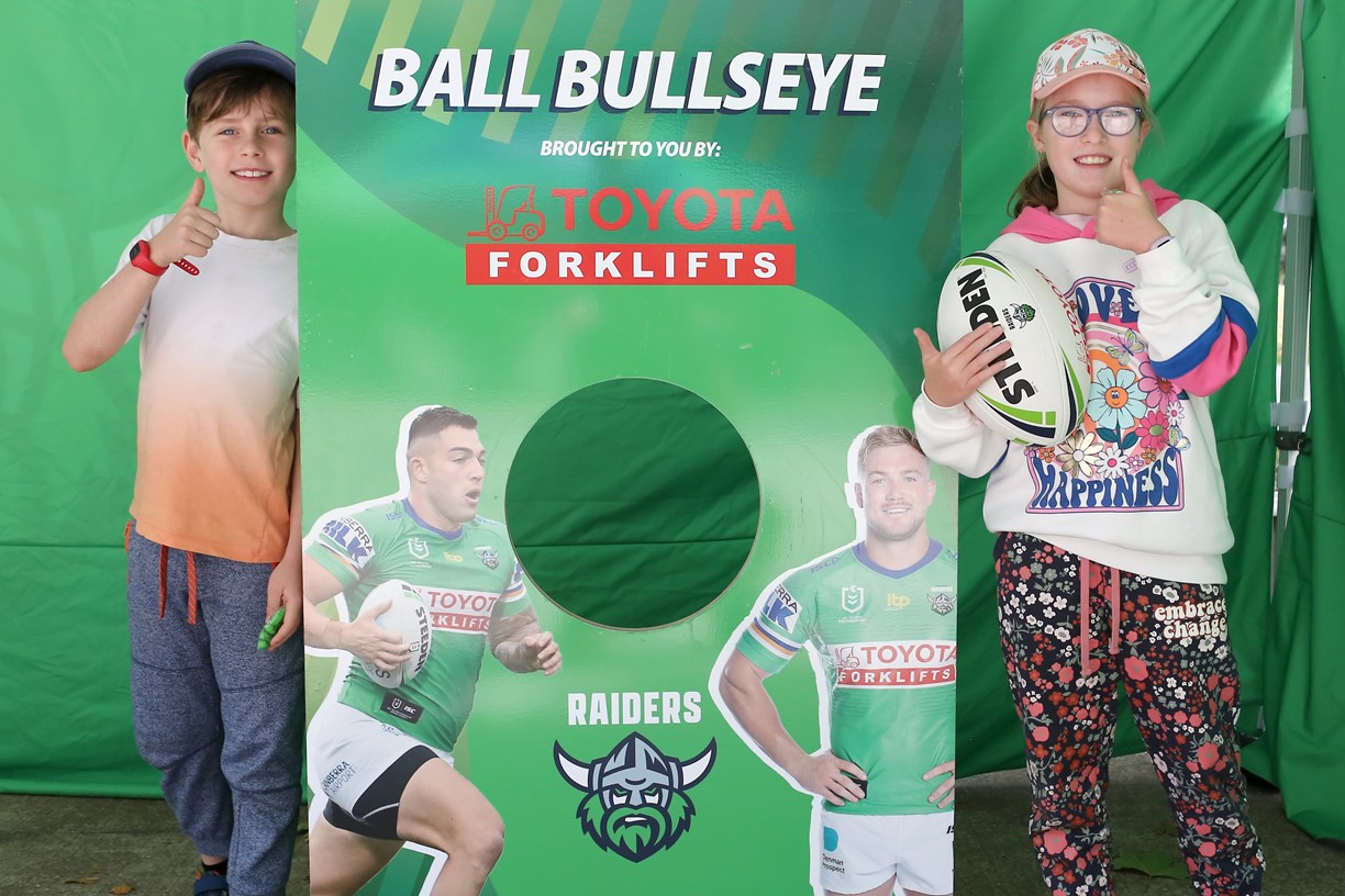 Around the Ground Gallery: Round 2 | Raiders