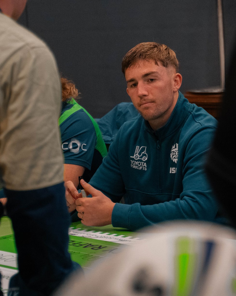 Gallery: Signing Session at The Mawson Club | Raiders