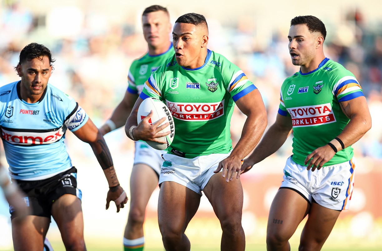 Match Gallery: Raiders v Sharks | Raiders