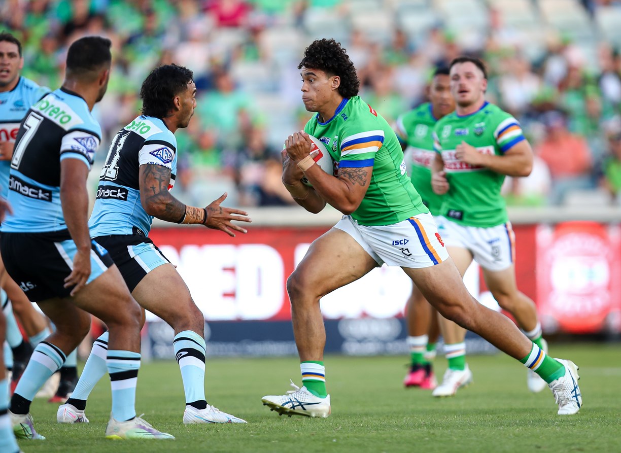 Match Gallery: Raiders v Sharks | Raiders