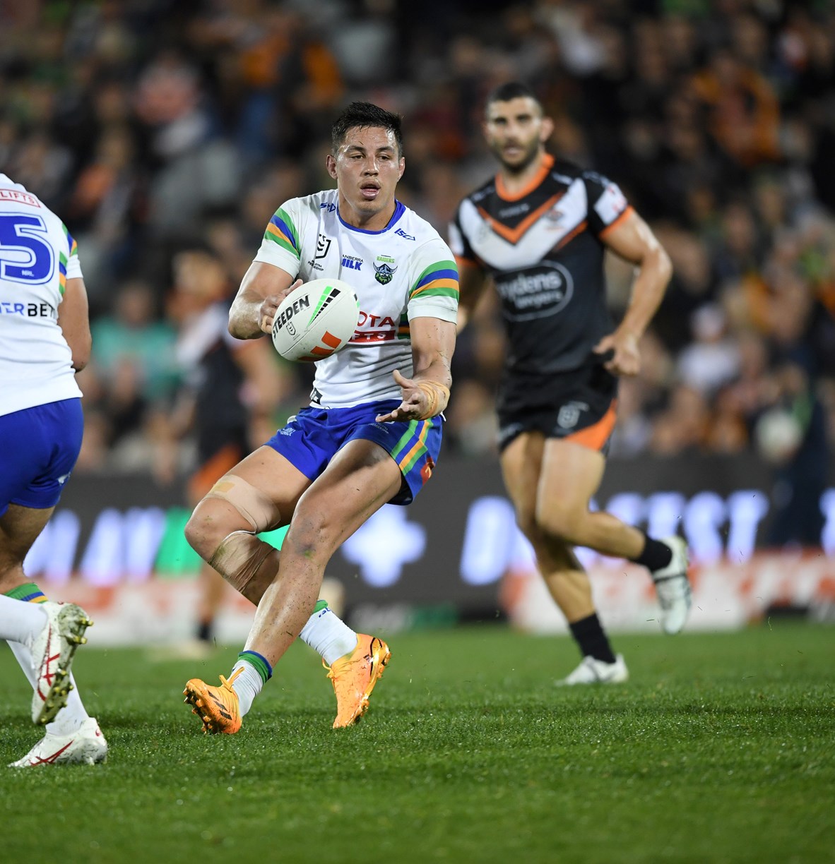 Match Gallery: Raiders v Tigers | Raiders