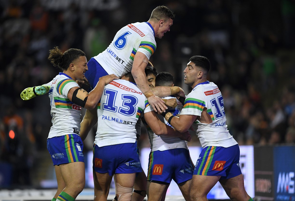 Match Gallery: Raiders v Tigers | Raiders