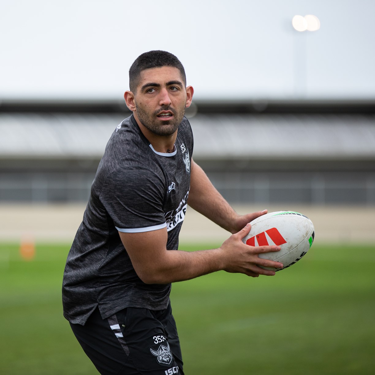Captain's Run Gallery: Raiders v Warriors | Raiders
