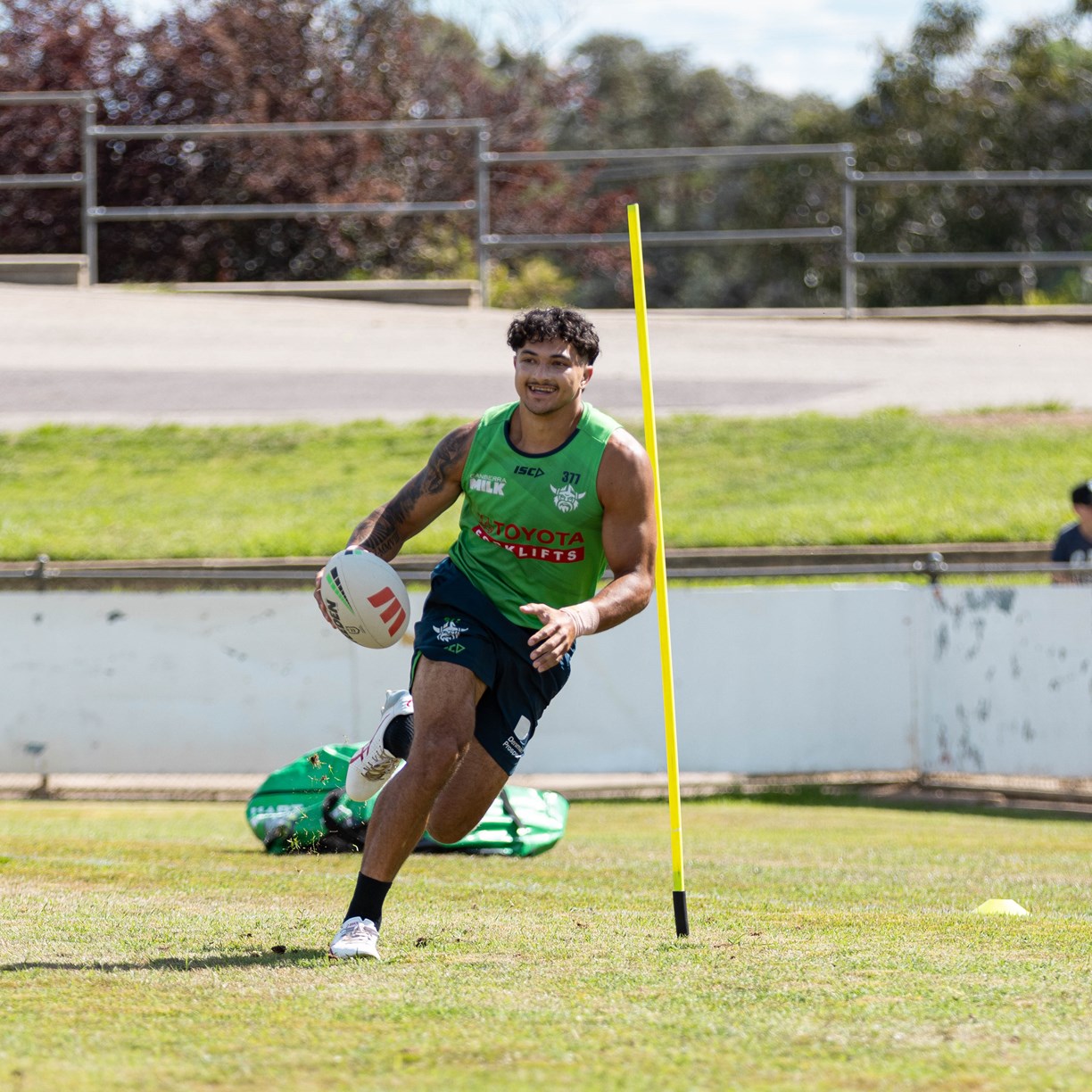 Gallery: Seiffert Oval Training | Raiders
