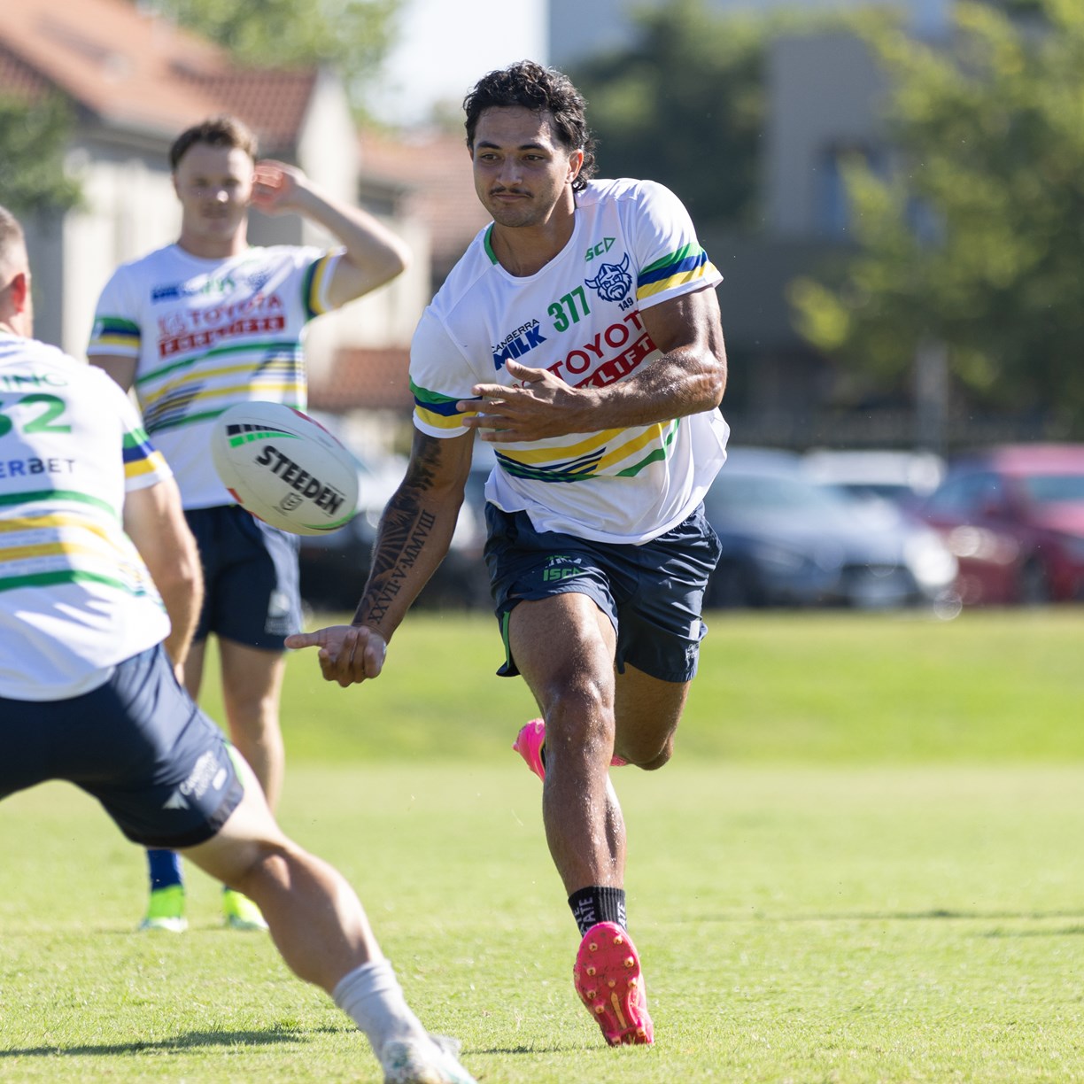 Captain's Run: Raiders v Sharks | Raiders
