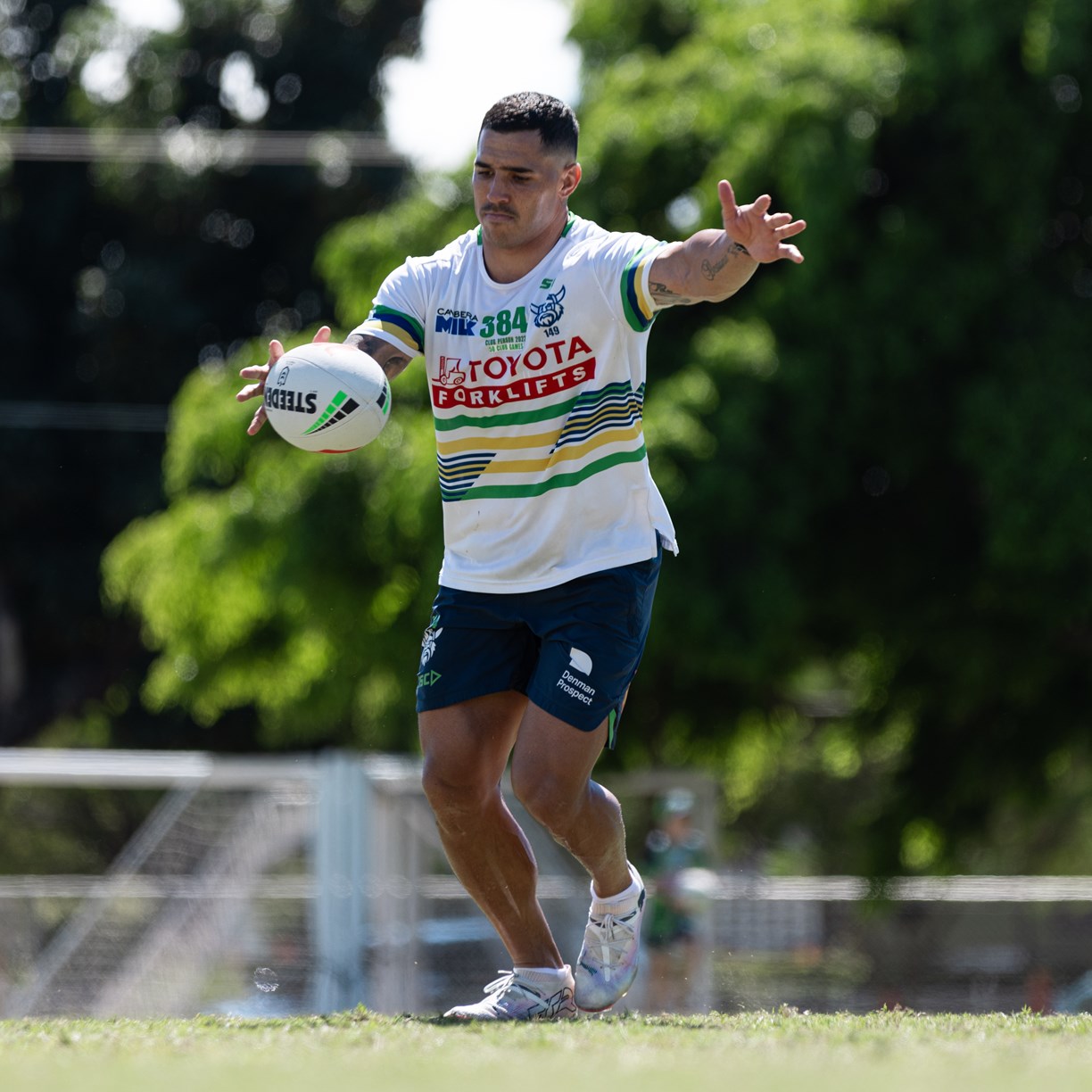 Captain's Run Gallery: Raiders v Cowboys | Raiders