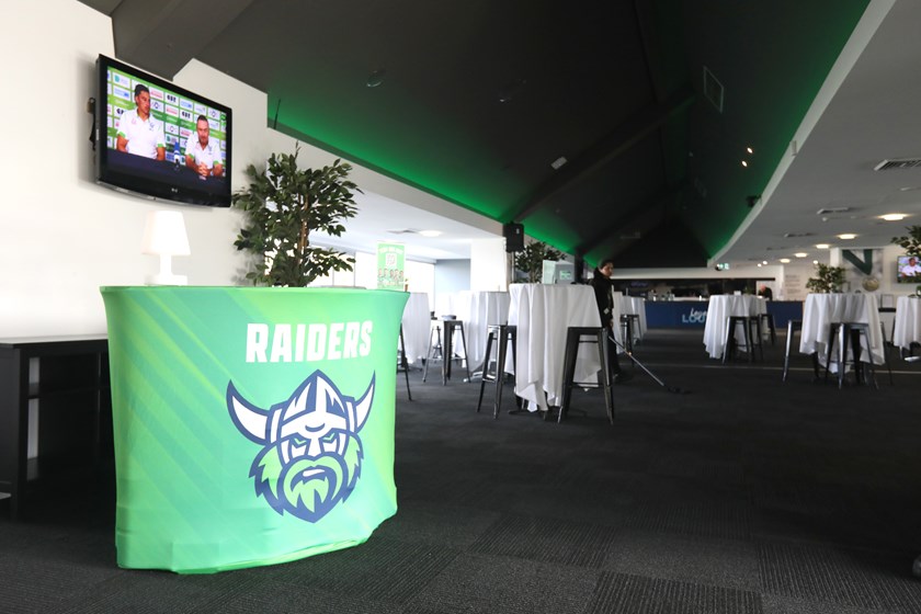 Legends Lounge | Corporate