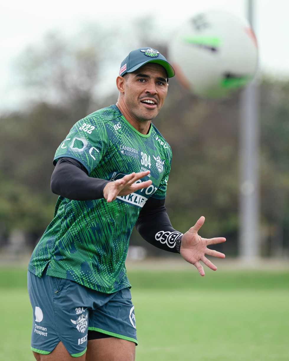 Captain's Run Gallery: Raiders v Dolphins | Raiders