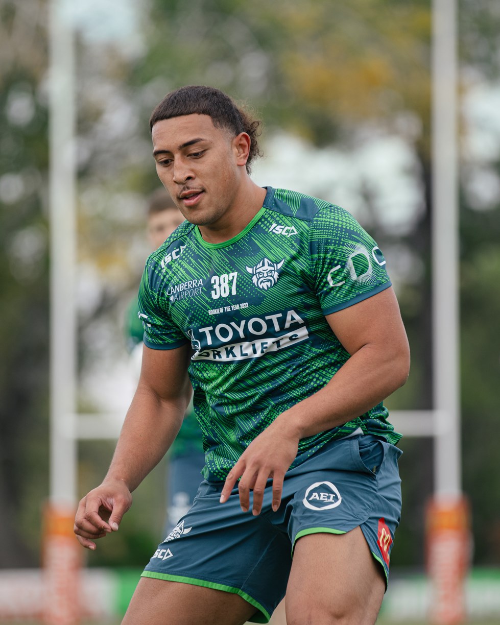 Captain's Run Gallery: Raiders v Dolphins | Raiders