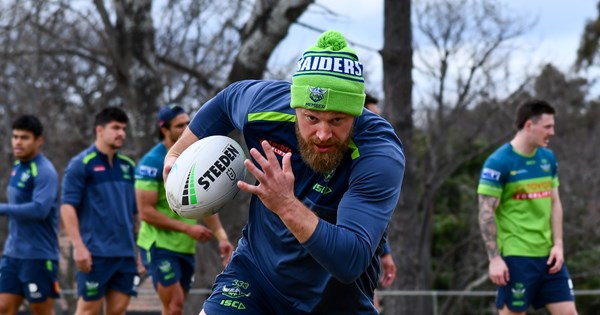 Gallery: Eyes on the Storm | Raiders