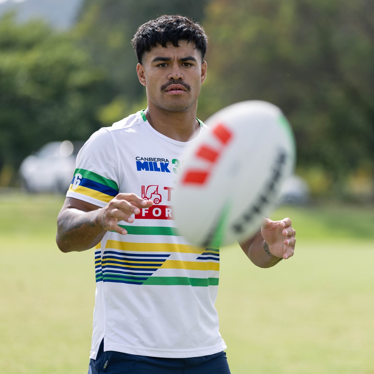 Captain's Run Gallery: Raiders v Knights | Raiders