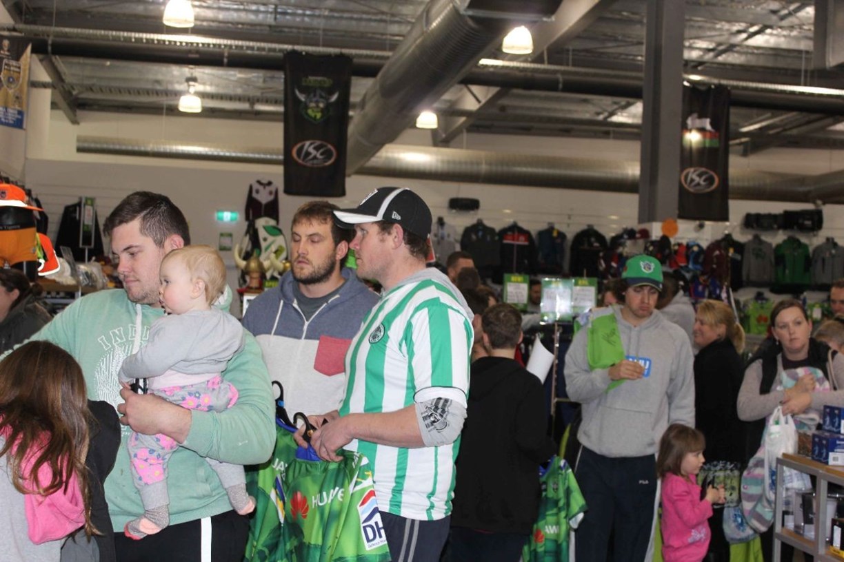 Raiders Hulk Jersey Launch | Raiders