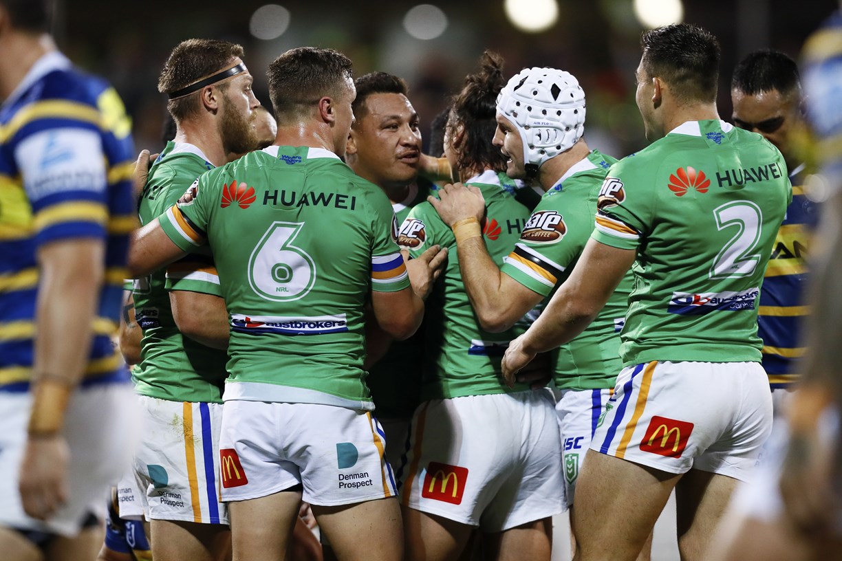Match Gallery: Raiders v Eels | Raiders