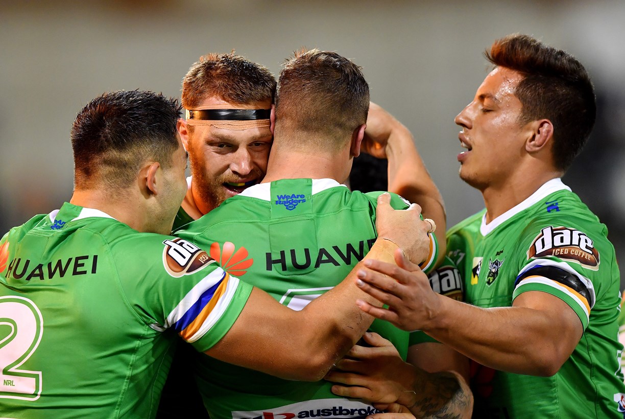 Match Gallery: Raiders v Eels | Raiders