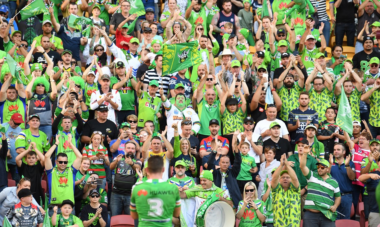Match Gallery: Raiders v Roosters | Raiders