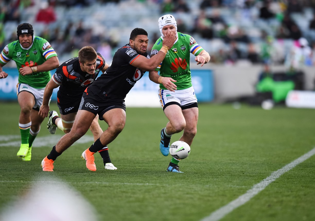 Match Gallery: Raiders v Warriors | Raiders