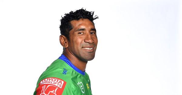 Behind the Limelight: Sia Soliola | Raiders