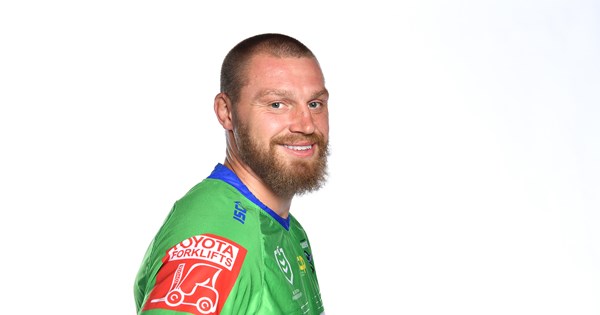 Behind the Limelight: Elliott Whitehead | Raiders