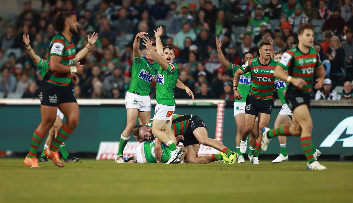Match Gallery: Raiders v Rabbitohs | Raiders