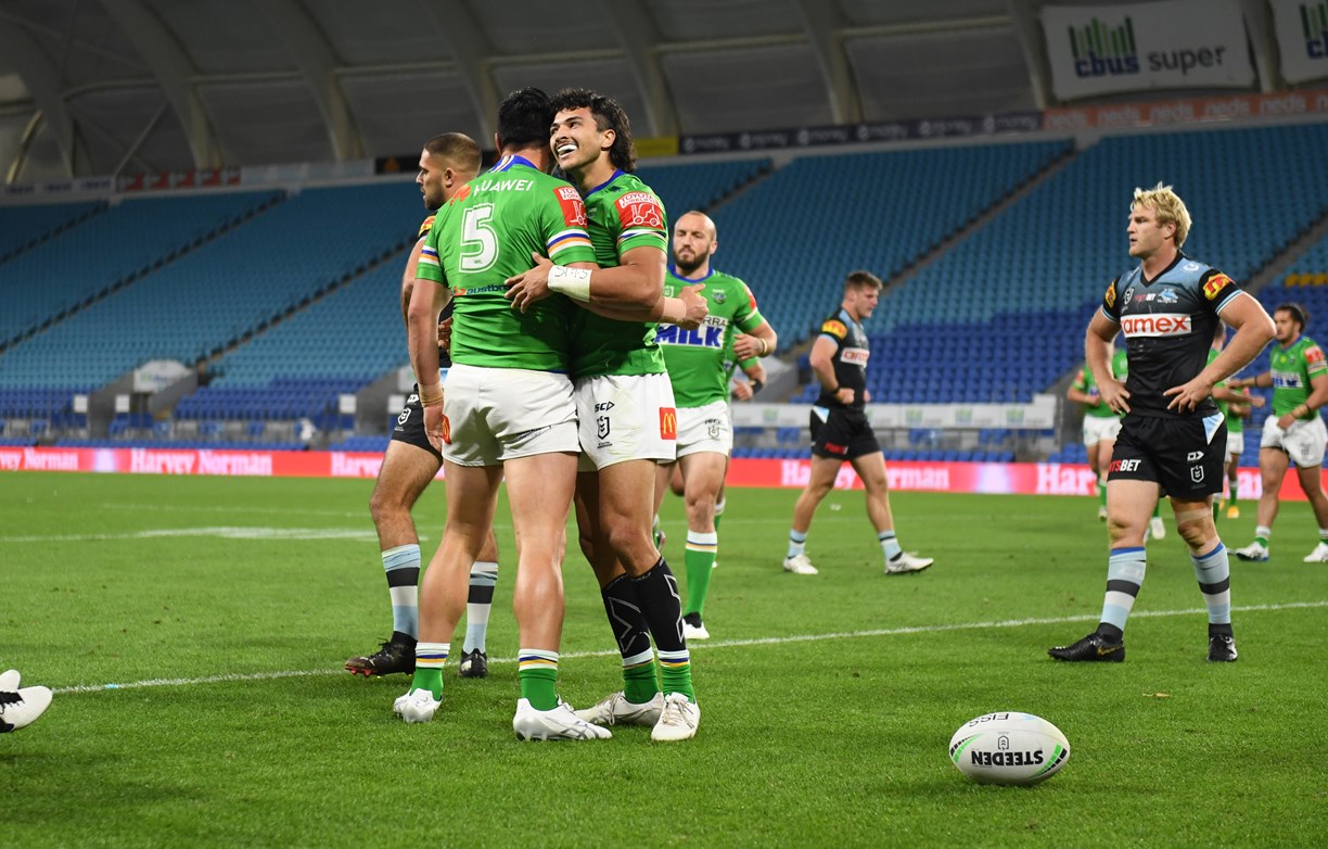 Match Gallery: Raiders v Sharks | Raiders